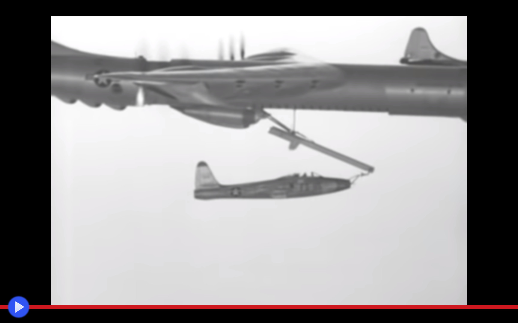 L'ambizioso progetto che portò tre aerei a volare uniti per la punta ...