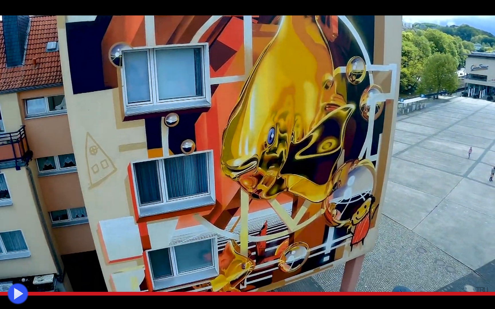 Lo spettro aumentato nell'opera del graffitaro che interpreta le strade ...